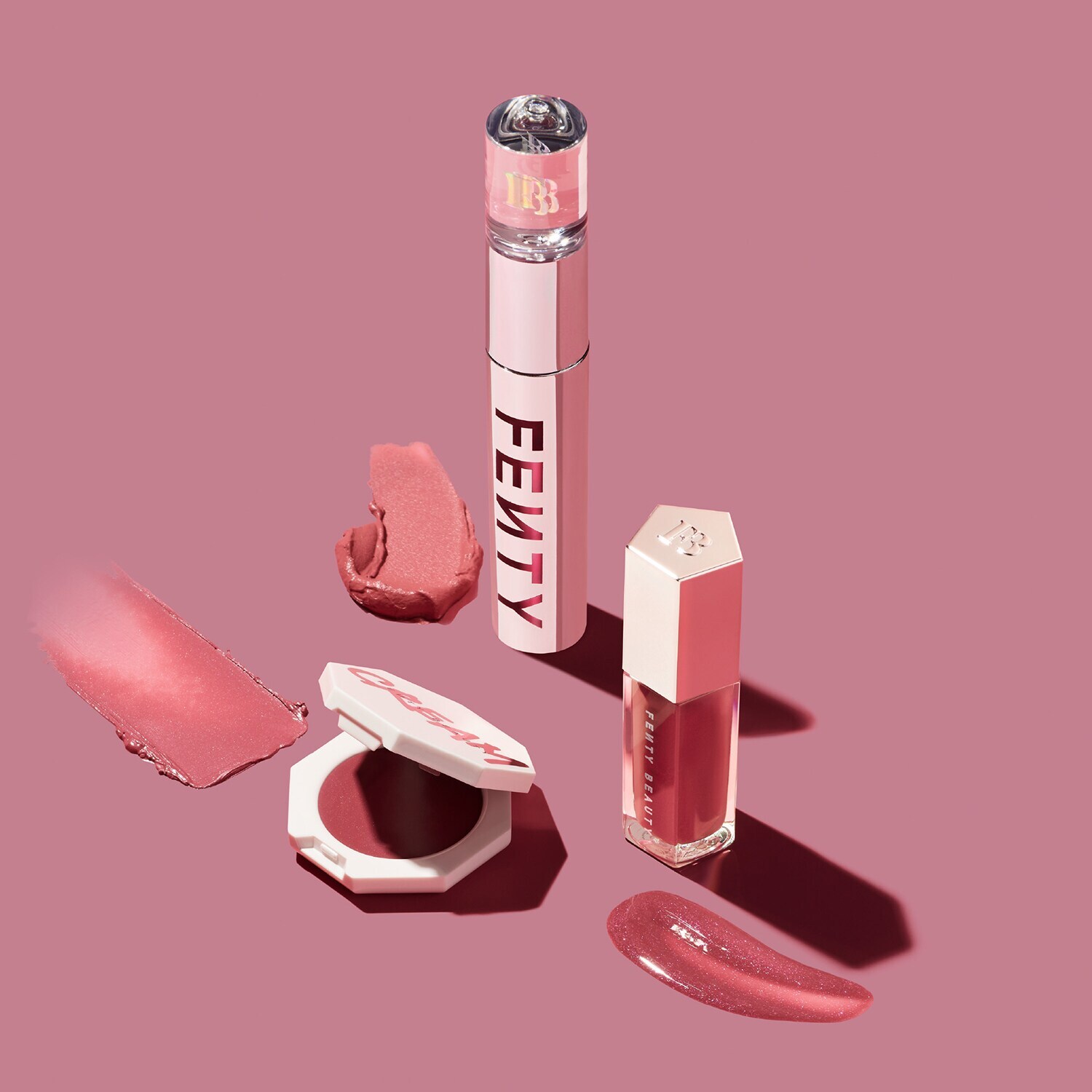 Cheeks Out - Freestyle Cream Blush Fenty Beauty by Rihanna ≡ SEPHORA