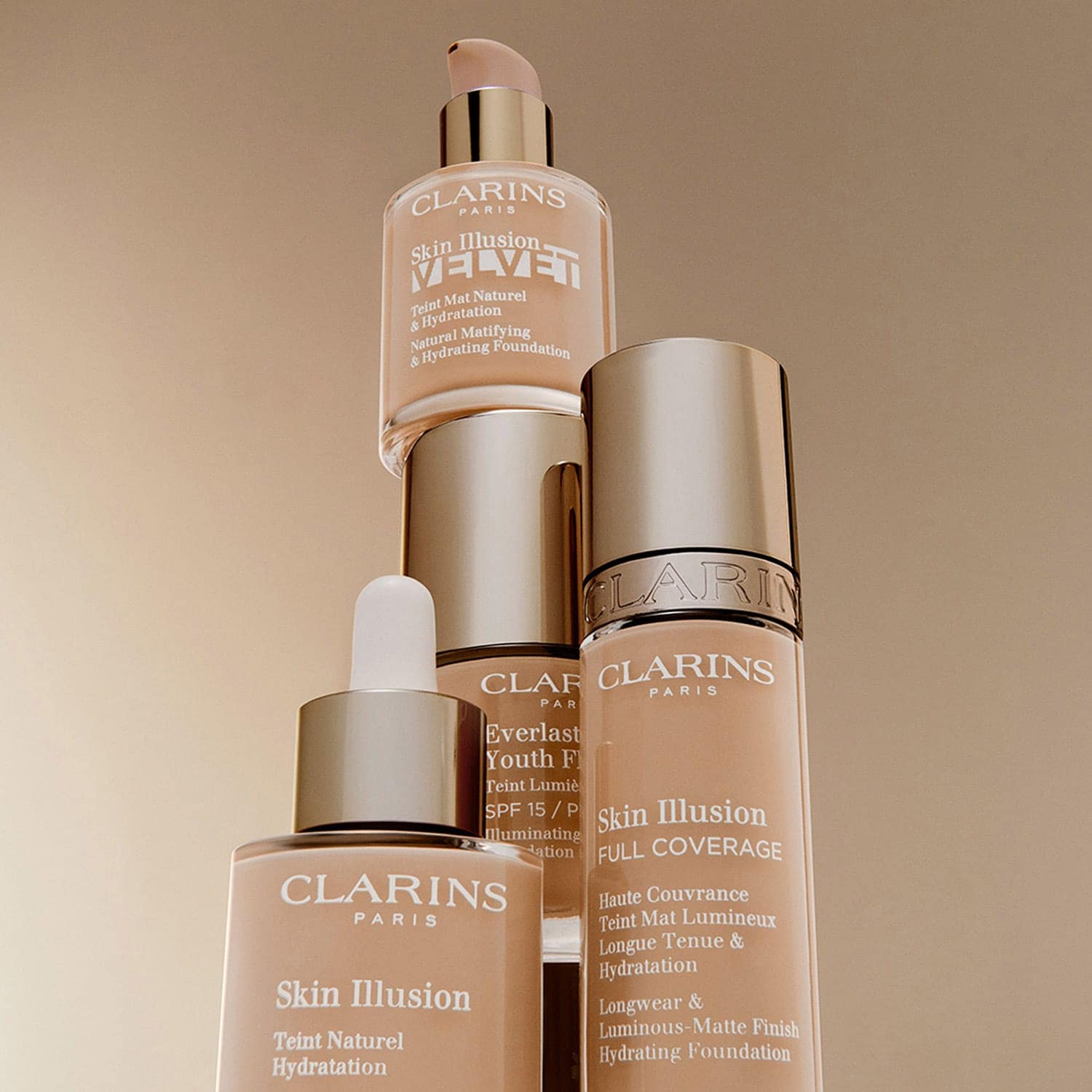 Skin Illusion Full Coverage - Bases Clarins ≡ SEPHORA