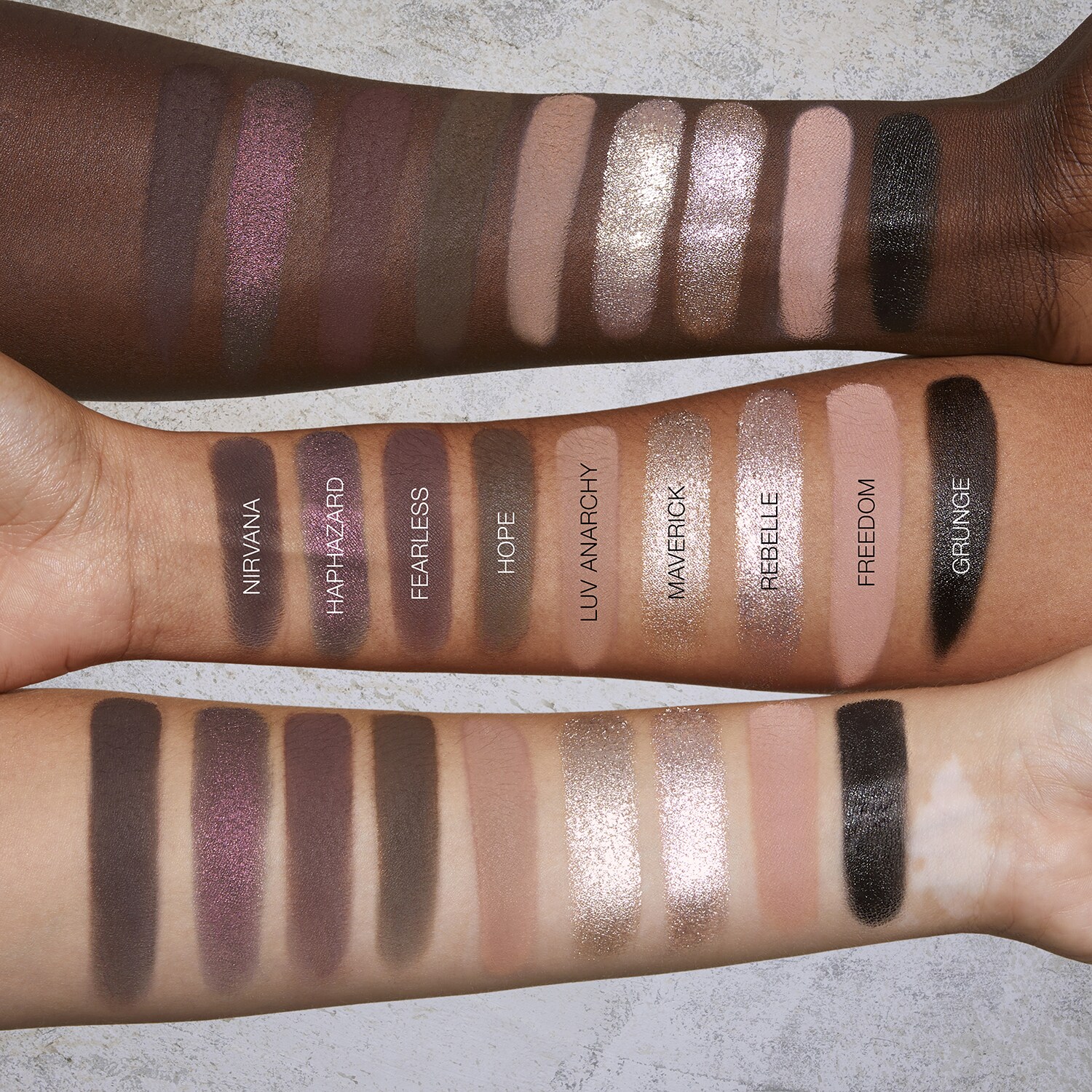 Pretty Grunge - Paleta 18 Sombras Huda Beauty ≡ SEPHORA